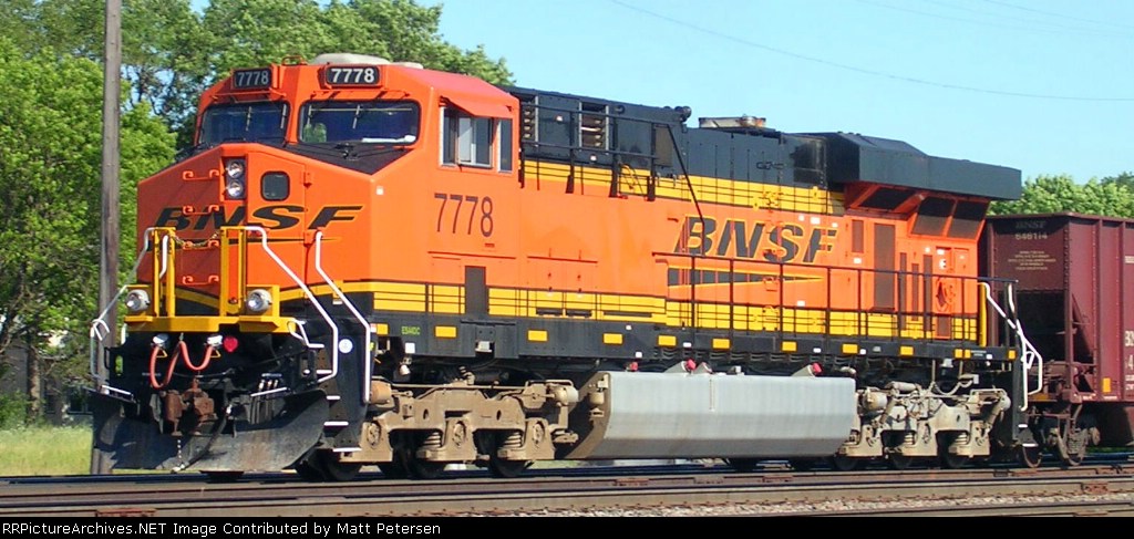 BNSF 7778